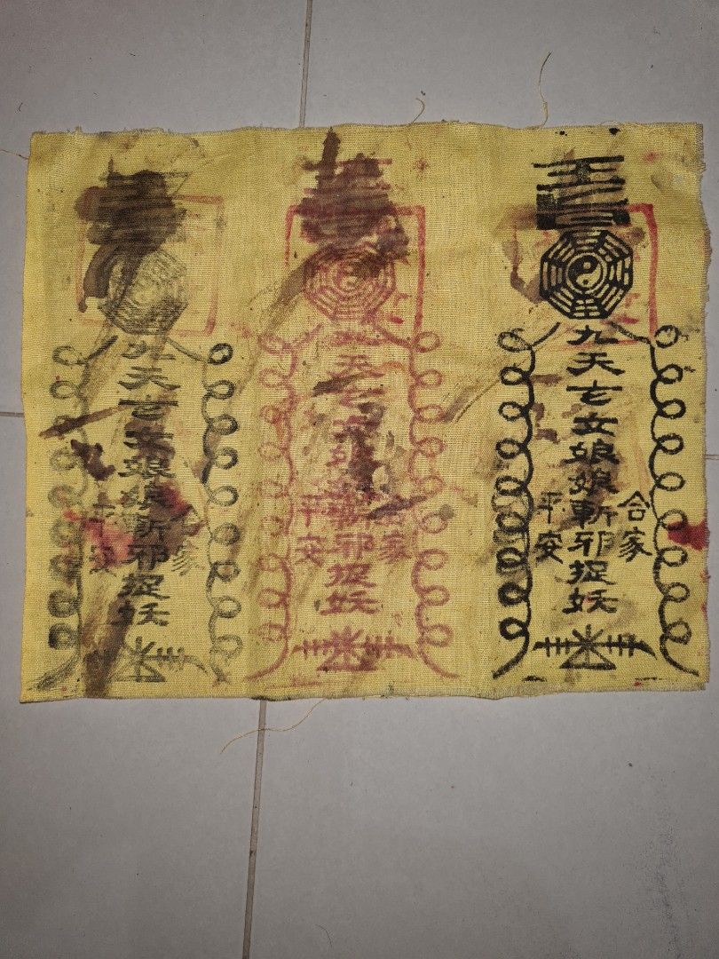 Chinese talisman, Hobbies & Toys, Memorabilia & Collectibles, Religious ...