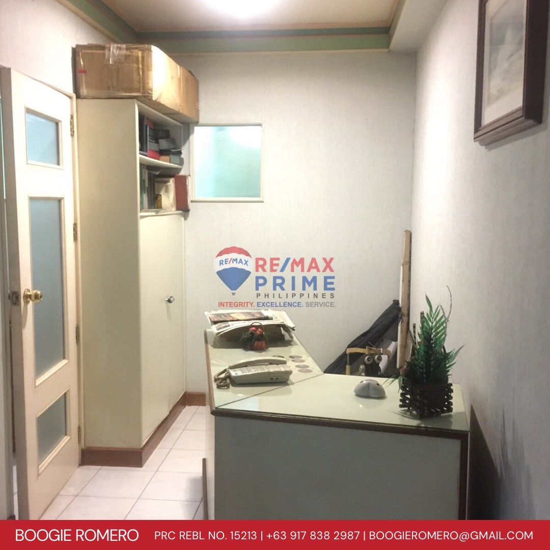 COMMERCIAL UNIT AT ONE BURGUNDY PLAZA KATIPUNAN QC FOR SALE, Property ...