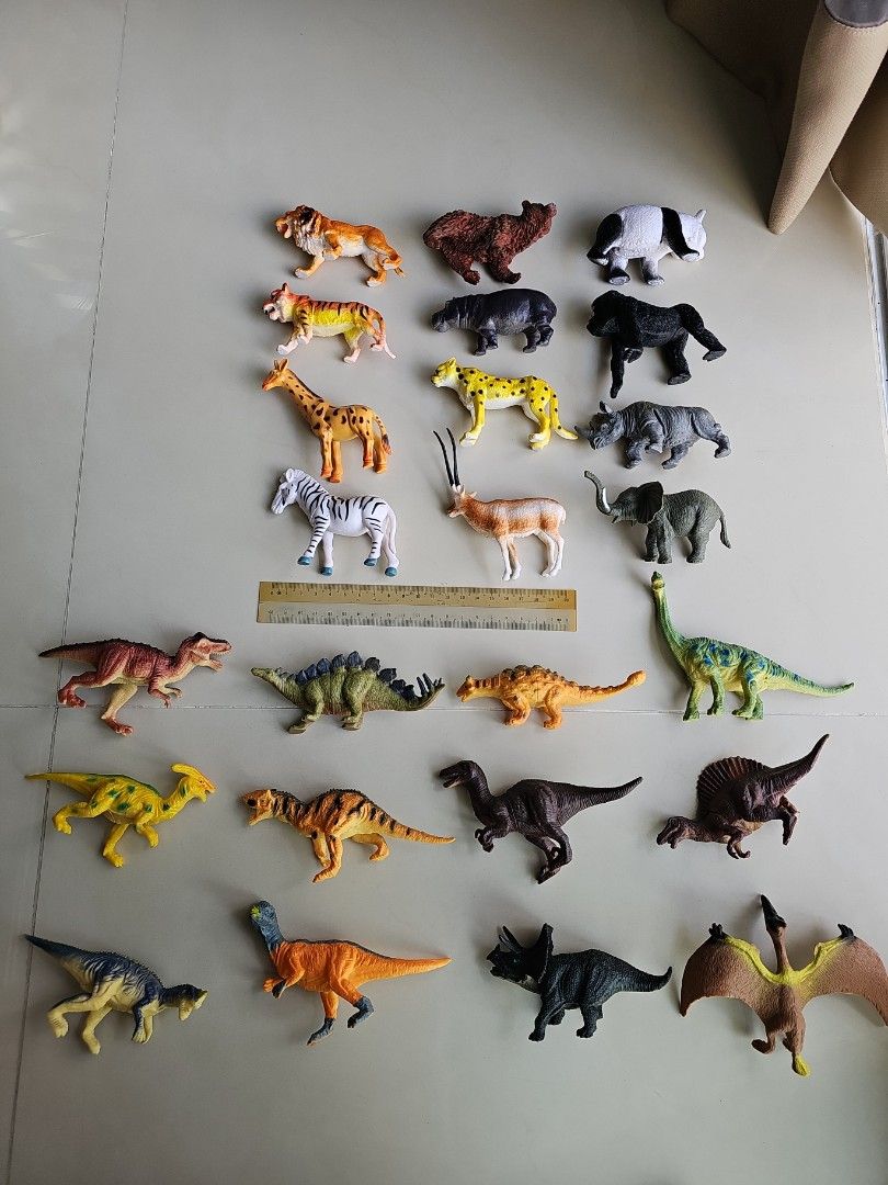 Dinasours Set(12pcs)/ Animals Set (12pcs), Hobbies & Toys, Toys & Games ...