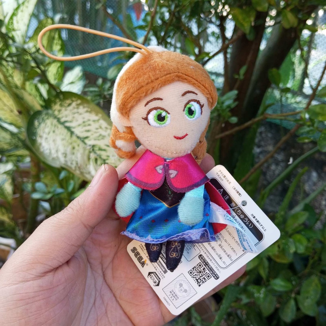 DISNEY Frozen Princess Anna Plush Charm, Hobbies & Toys, Toys & Games ...