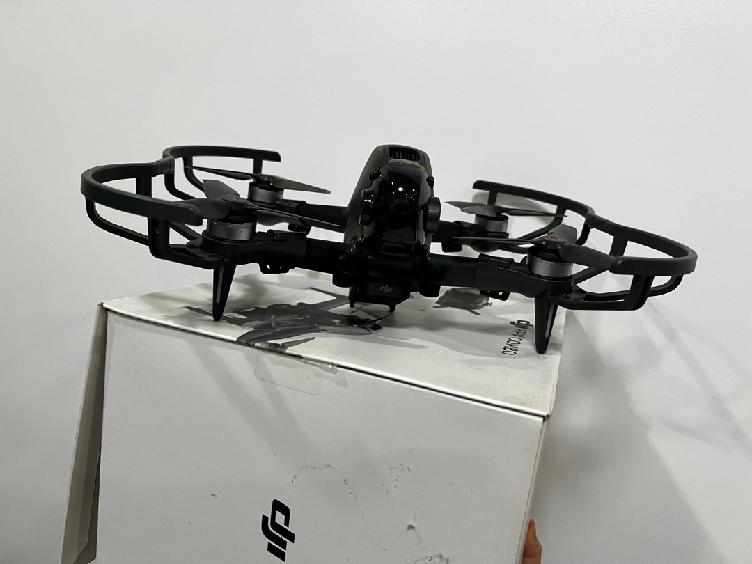 DJI FPV Aircraft, Photography, Drones on Carousell