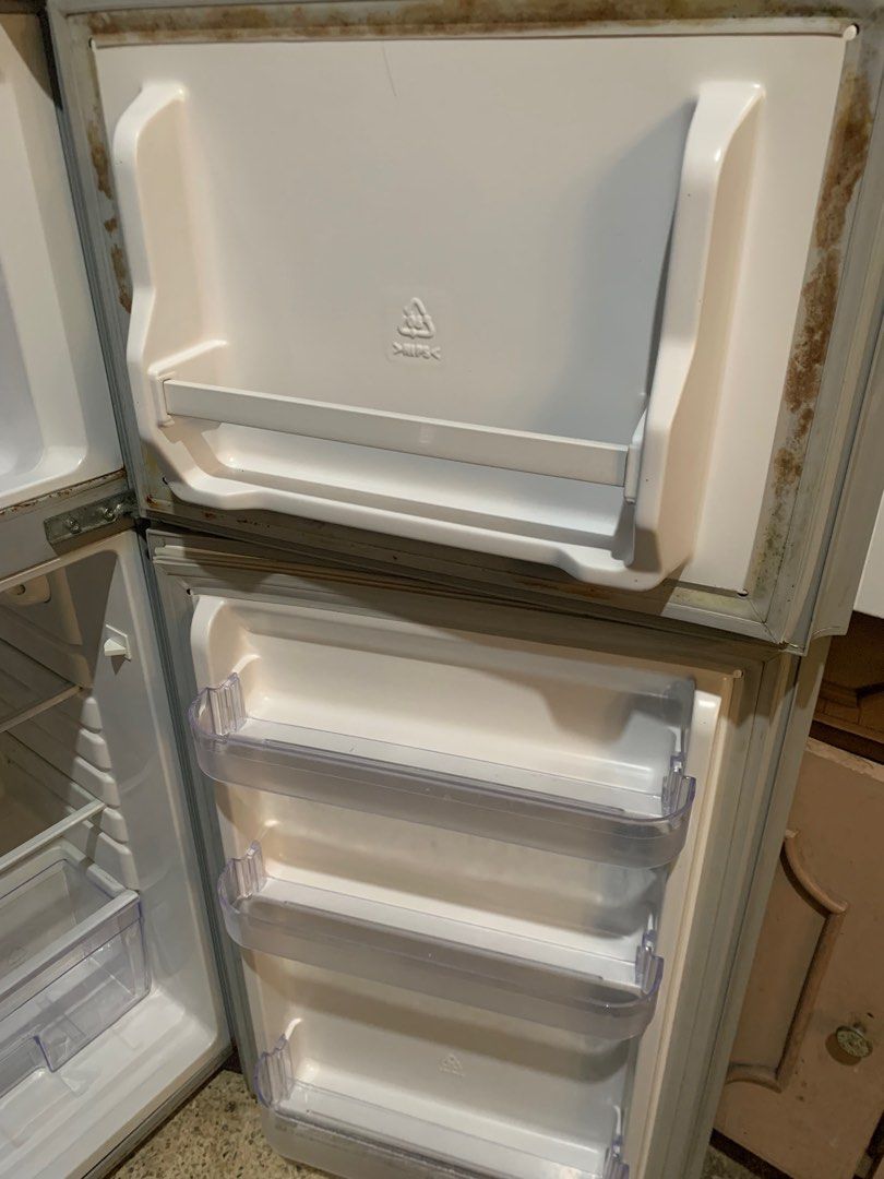 Ezy Mini Ref, TV & Home Appliances, Kitchen Appliances, Refrigerators ...