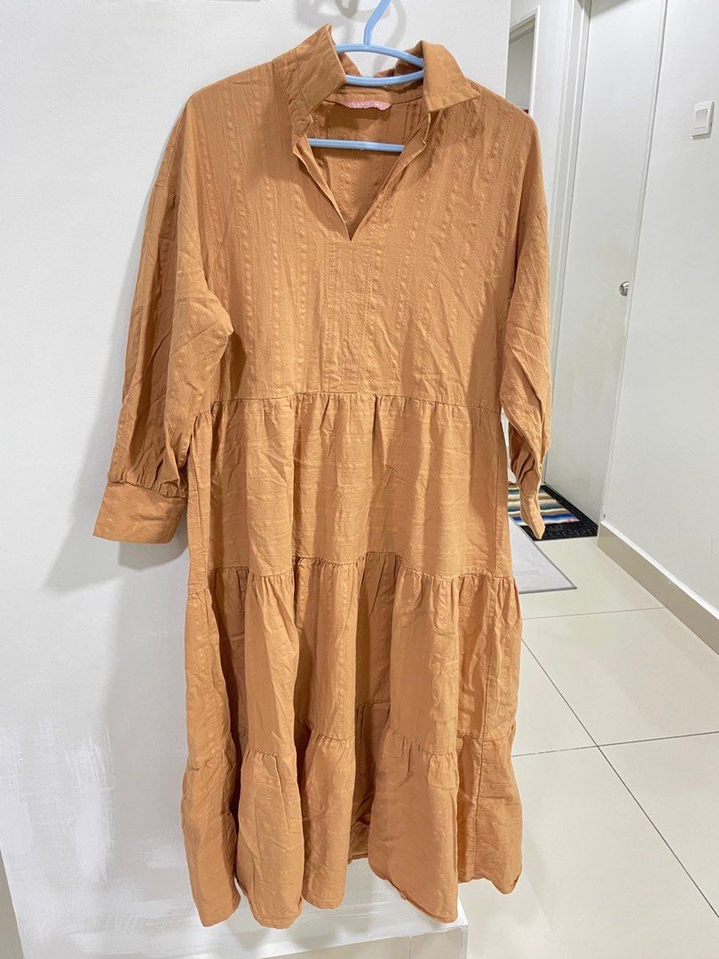 FILANTO DRESS, Women's Fashion, Dresses & Sets, Dresses on Carousell