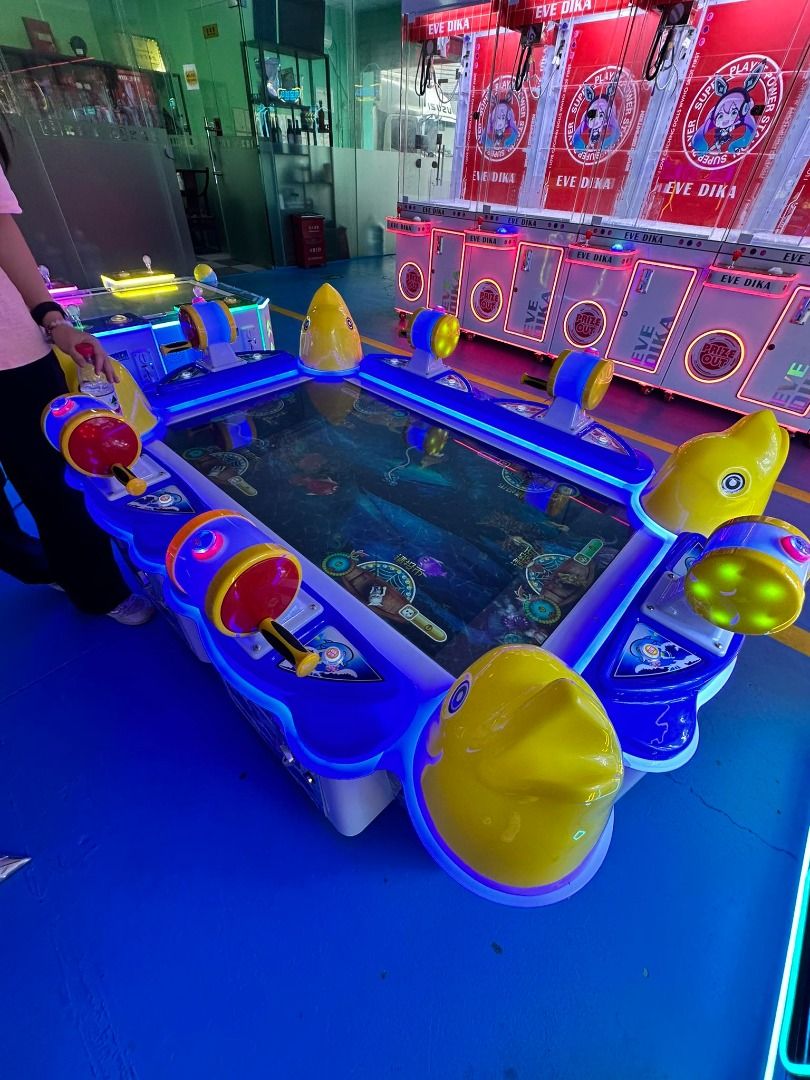 FISHING ARCADE MACHINE, Hobbies & Toys, Toys & Games on Carousell
