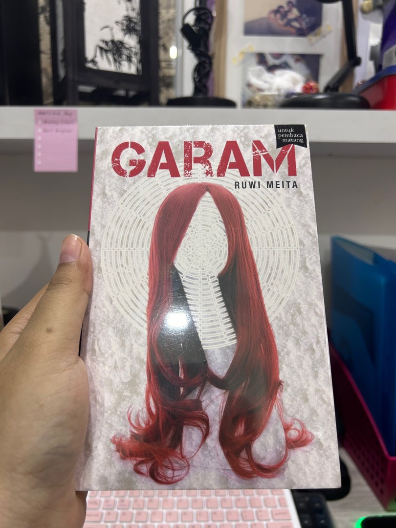 FIXI Garam, Hobbies & Toys, Books & Magazines, Storybooks on Carousell
