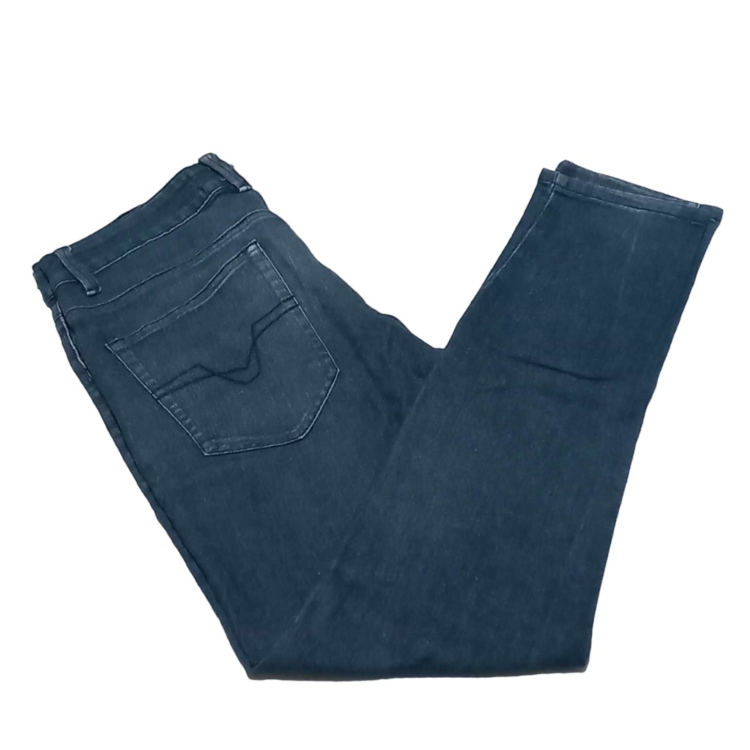 (RUSH)Folded & Hung Jeans, Women's Fashion, Bottoms, Jeans on Carousell