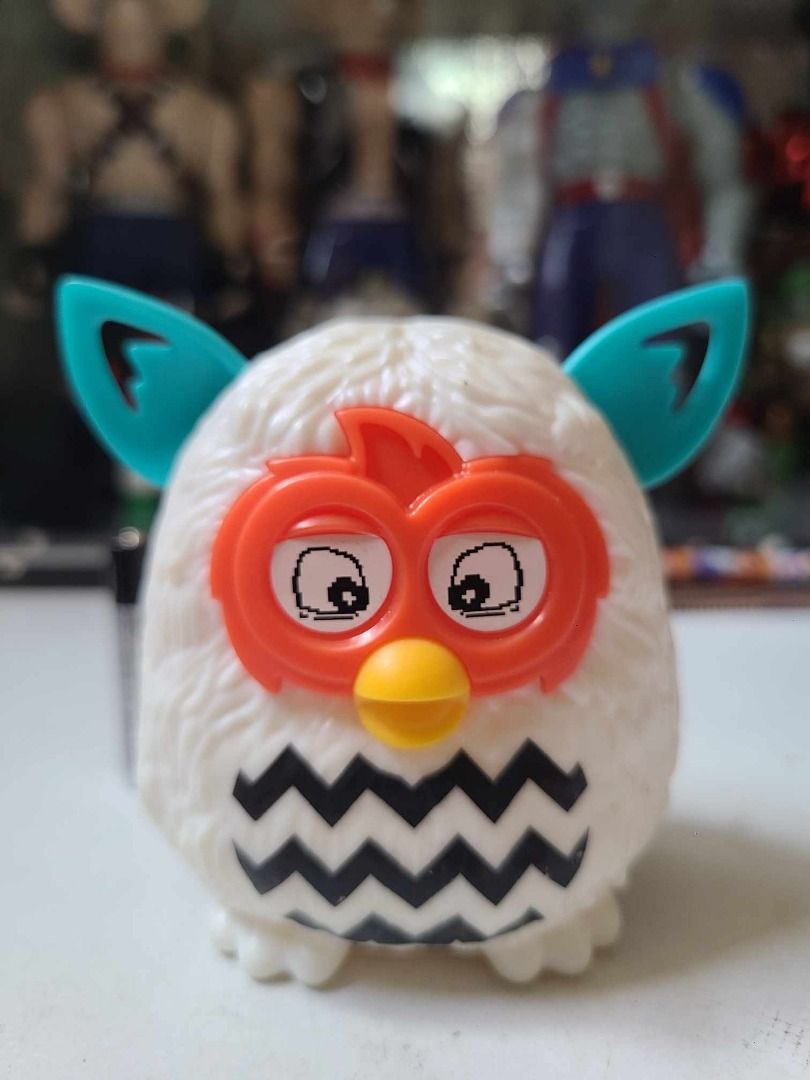 Hasbro Furby Boom #7 Laughing White Furby 2013, Hobbies & Toys, Toys ...