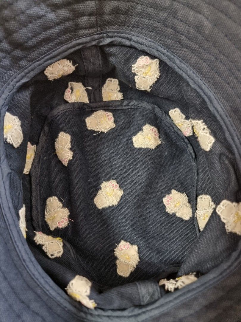 Hello Kitty Fishing Hat, Babies & Kids, Going Out, Other Babies Going ...