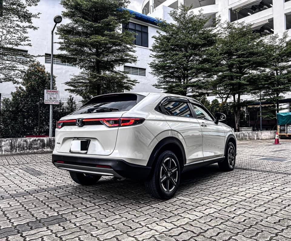 Honda Vezel 1.5G Facelift Auto, Cars, Used Cars on Carousell