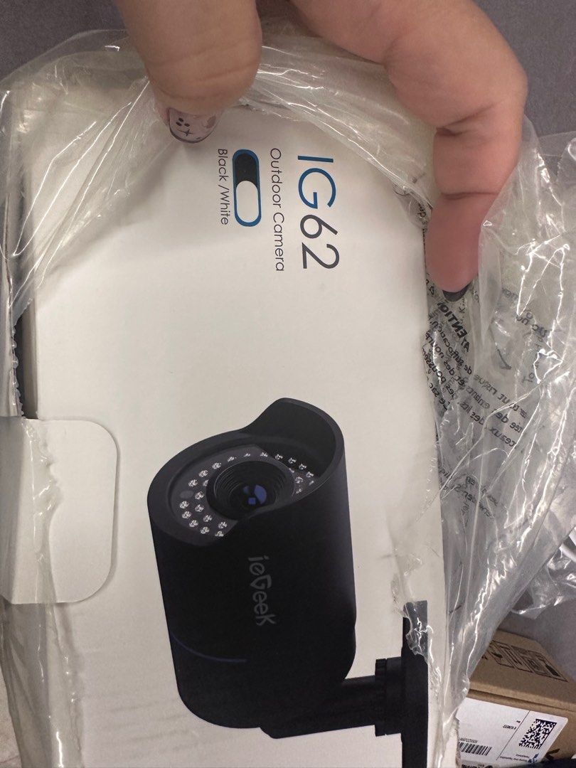 IeGeek IP Camera (IE20 & IG62), Furniture & Home Living, Security ...