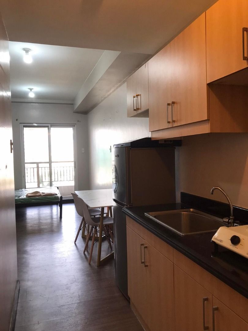 Le Verti Studio with balcony for sale in Taft Ave. Pasay, Property, For ...