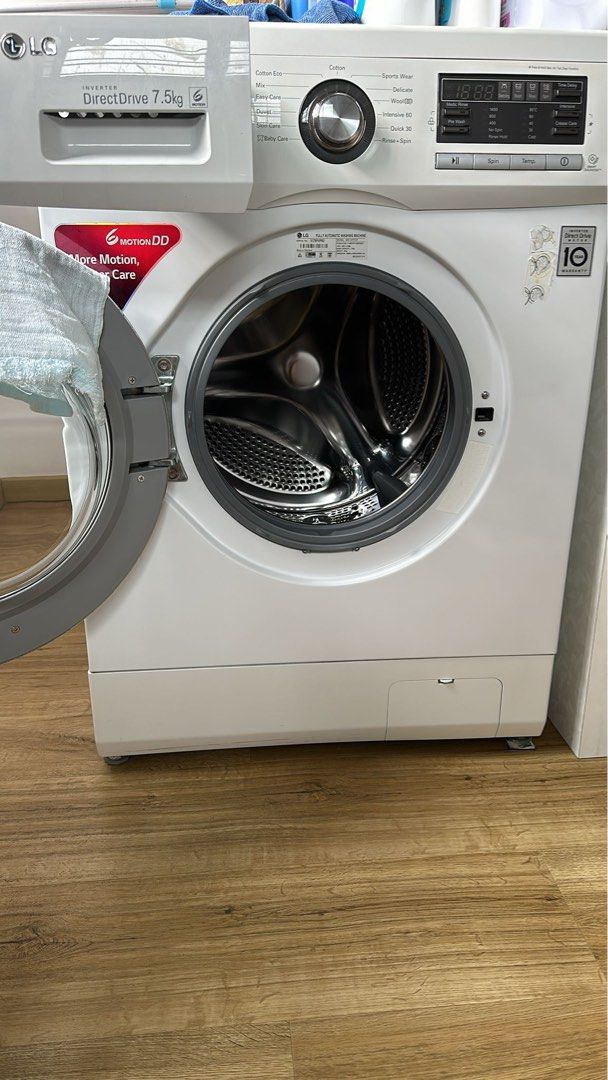 LG 7.5kg direct drive washing machine, TV & Home Appliances, Washing ...