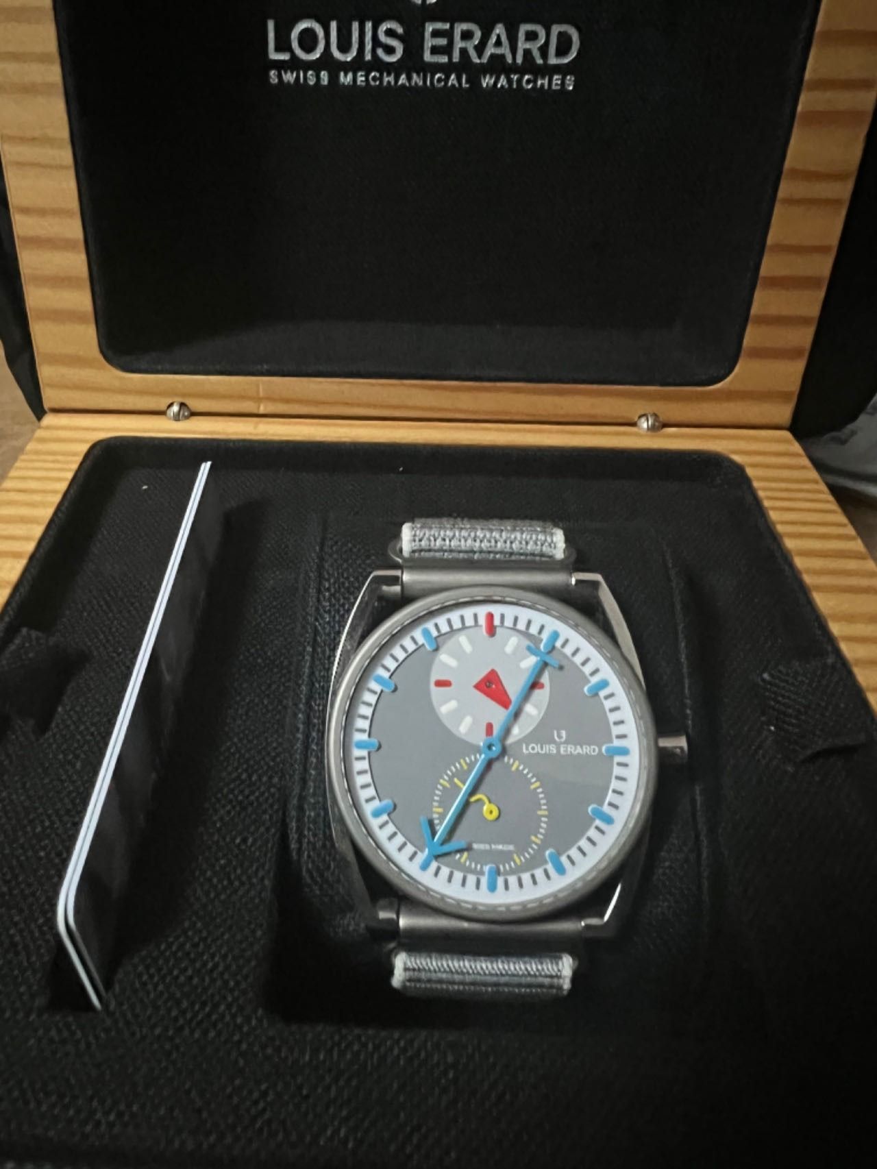 Louis Erard X Alain Silberstein Le Regulateur SG Limited Edition ...