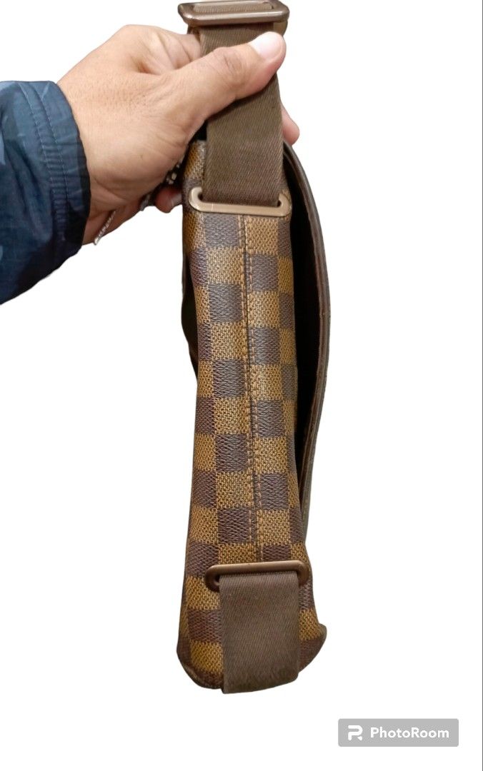 Louis Viu.tton Brooklyn, Luxury, Bags & Wallets on Carousell