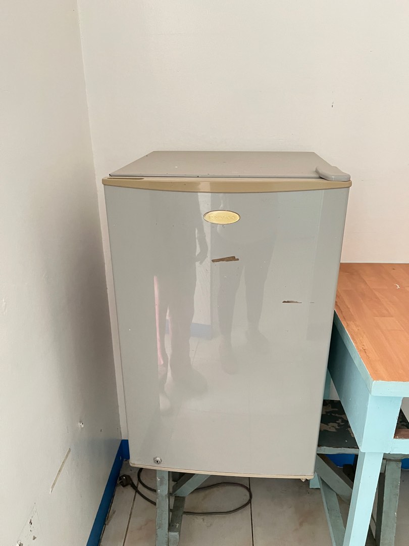 Medium size Fridge, TV & Home Appliances, Kitchen Appliances ...