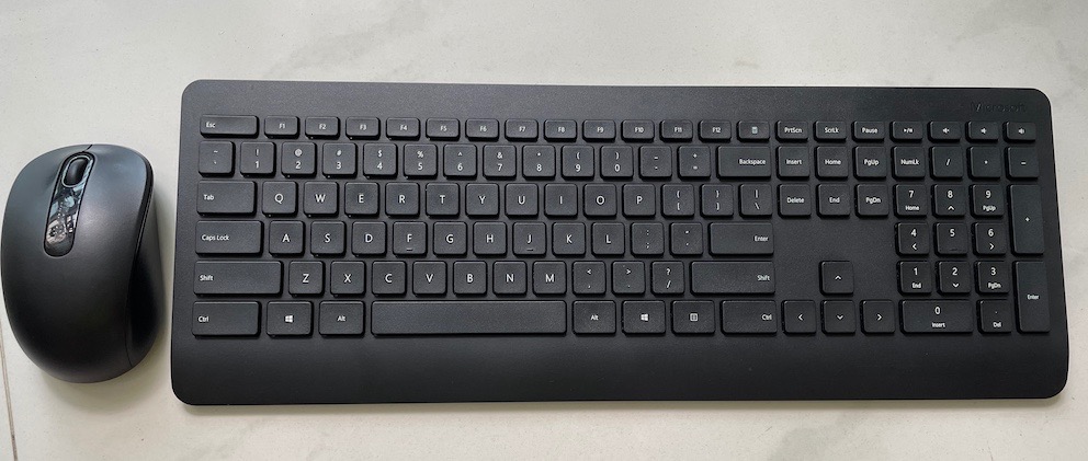 Microsoft Wireless Keyboard And Mouse Computers And Tech Parts And Accessories Computer Keyboard On