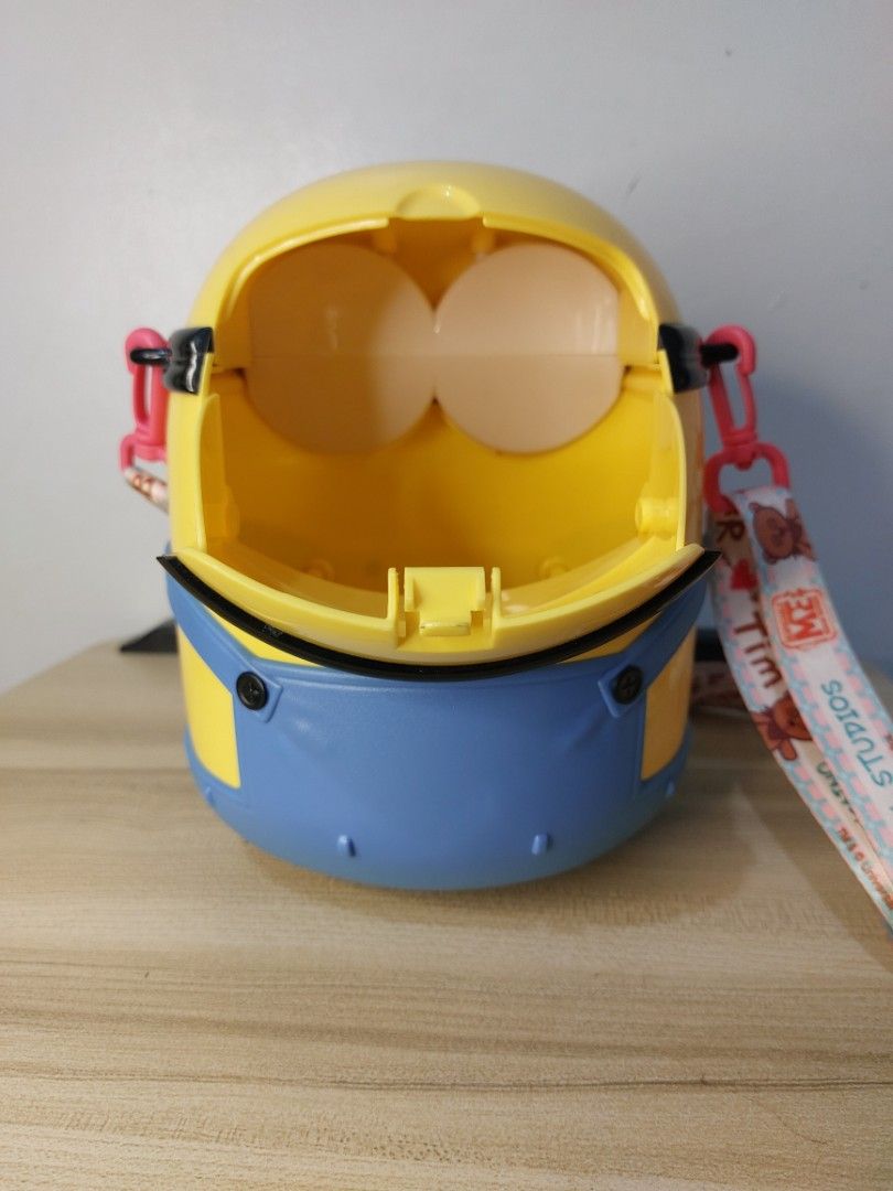 Minion Bucket Bob with Tim, Hobbies & Toys, Toys & Games on Carousell