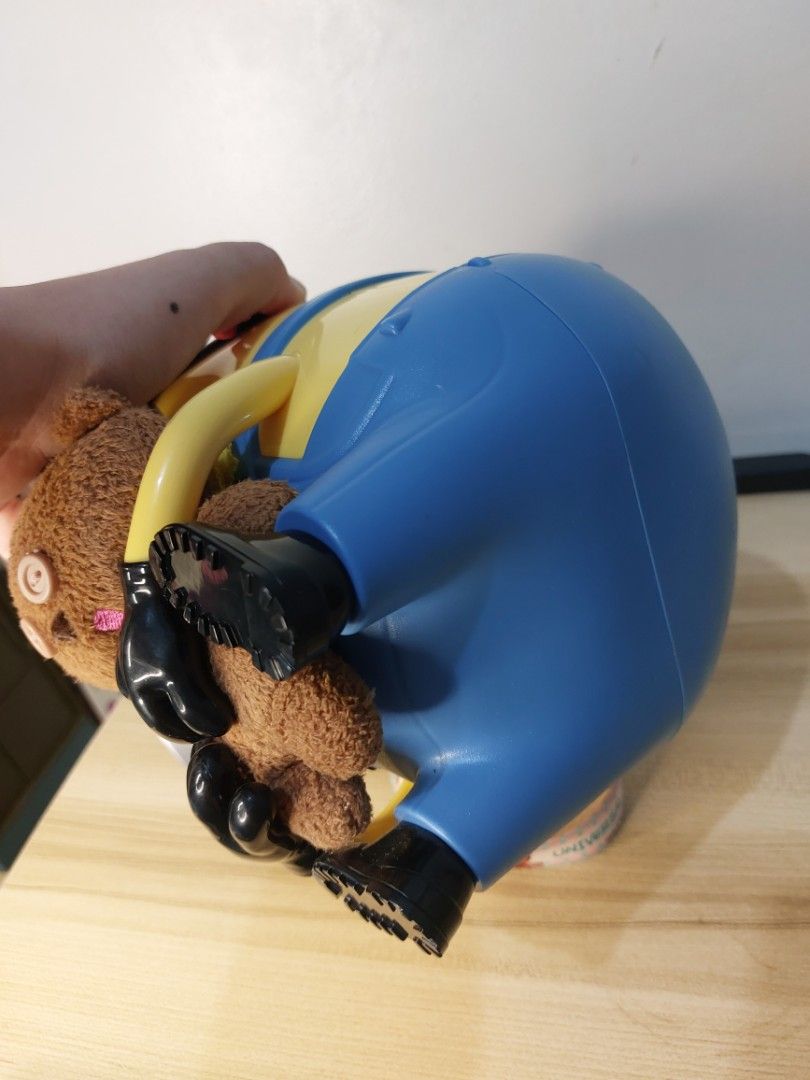 Minion Bucket Bob with Tim, Hobbies & Toys, Toys & Games on Carousell