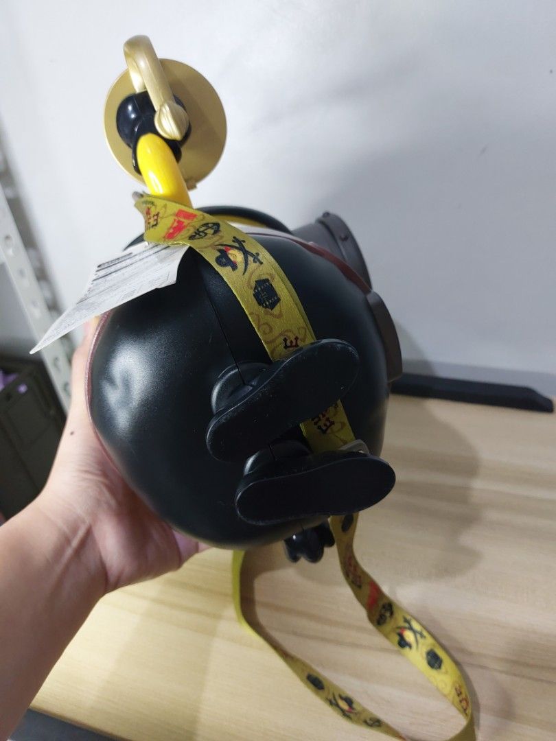 Minion Bucket Pirate Stuart, Hobbies & Toys, Toys & Games on Carousell