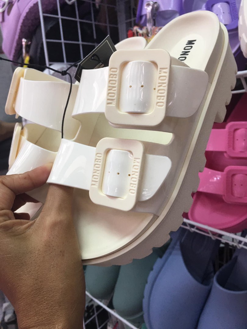 Monobo Bangkok, Women's Fashion, Footwear, Slippers and slides on Carousell