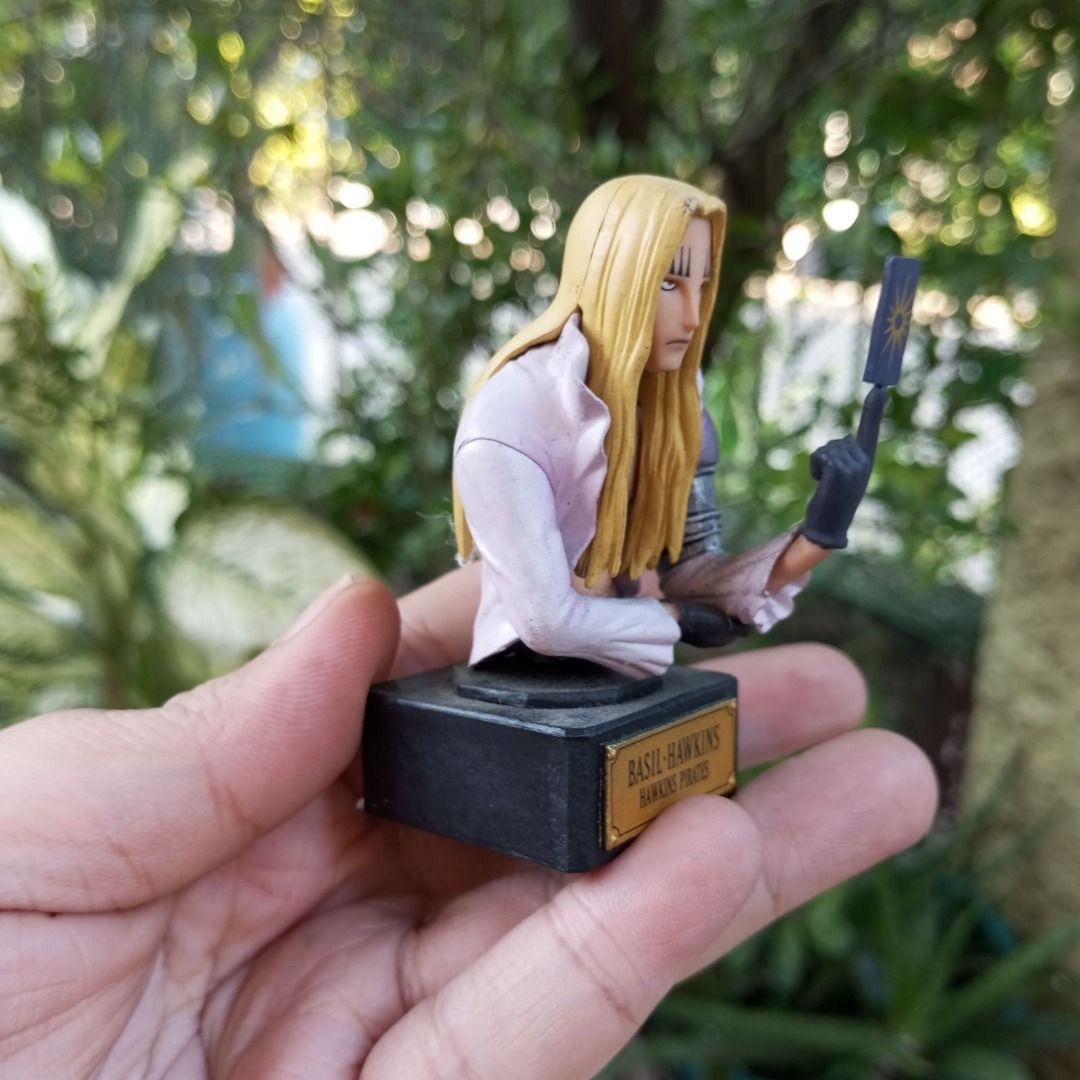ONE PIECE Basil Hawkins Hawkins Pirate Figure, Hobbies & Toys, Toys ...