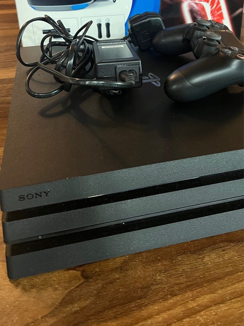 PS4 Pro + 1 Dualshock Controller, Video Gaming, Video Game Consoles ...