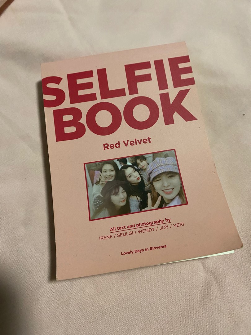 RED VELVET SELFIE BOOK, Hobbies & Toys, Memorabilia & Collectibles, Fan ...