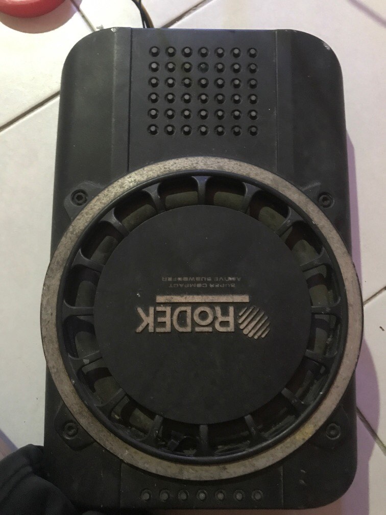 Rodek subwoofer, Audio, Soundbars, Speakers & Amplifiers on Carousell