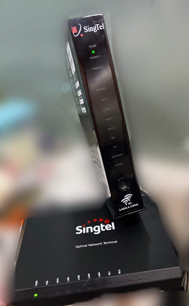 Singtel Fibre Wireless Modem Router Computers Tech Parts Accessories Networking On
