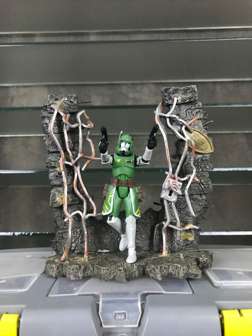 Star Wars 3.75 The Black Series TBS Commander Doom Loose, Hobbies ...