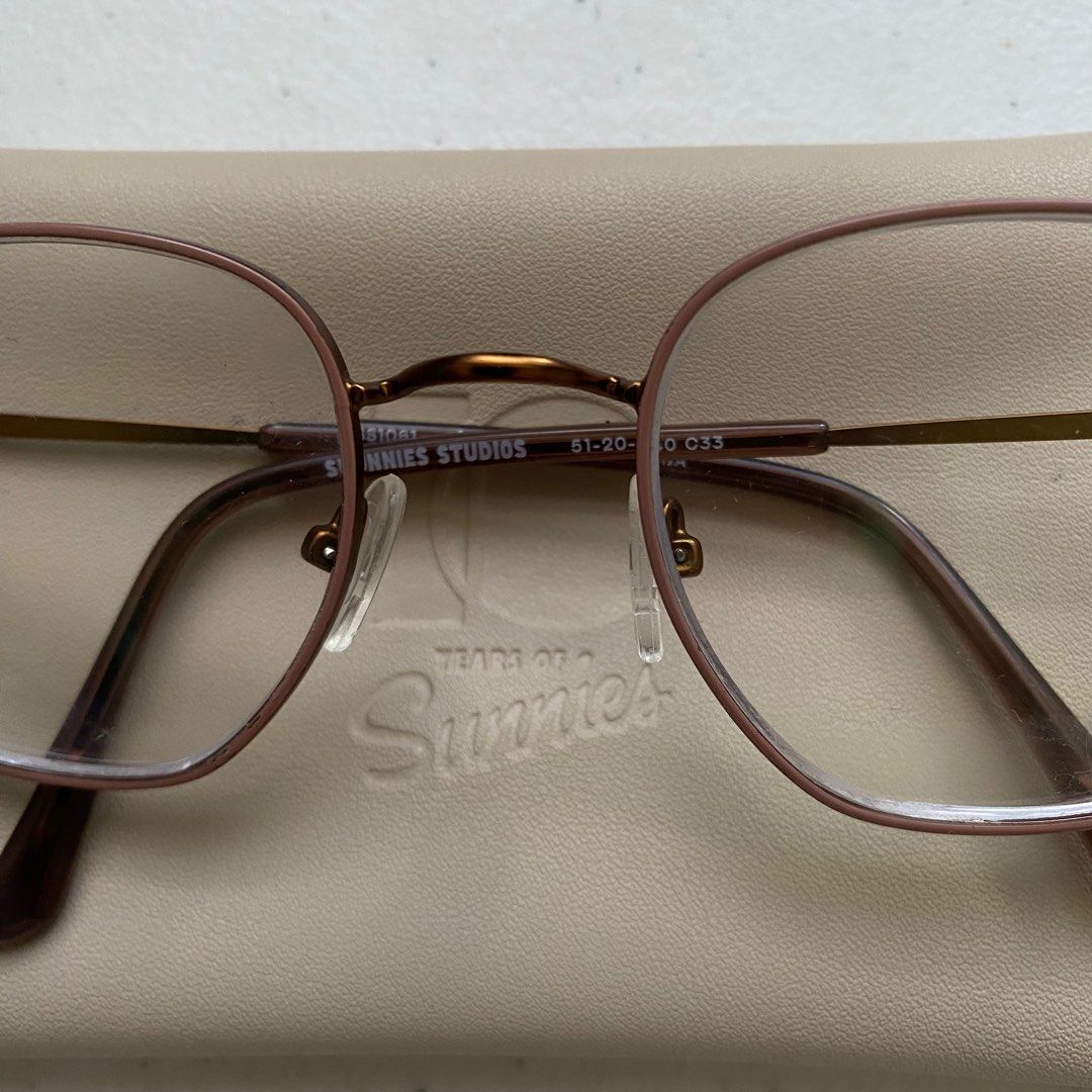 SUNNIES SPECS Marcel + Henna, Women's Fashion, Watches & Accessories ...