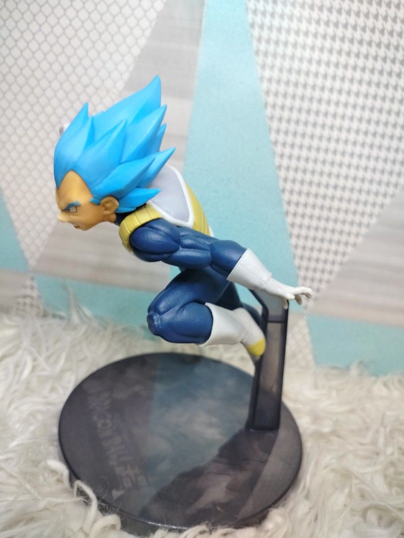 Super Saiyan Blue Vegeta Figure, Hobbies & Toys, Toys & Games on Carousell