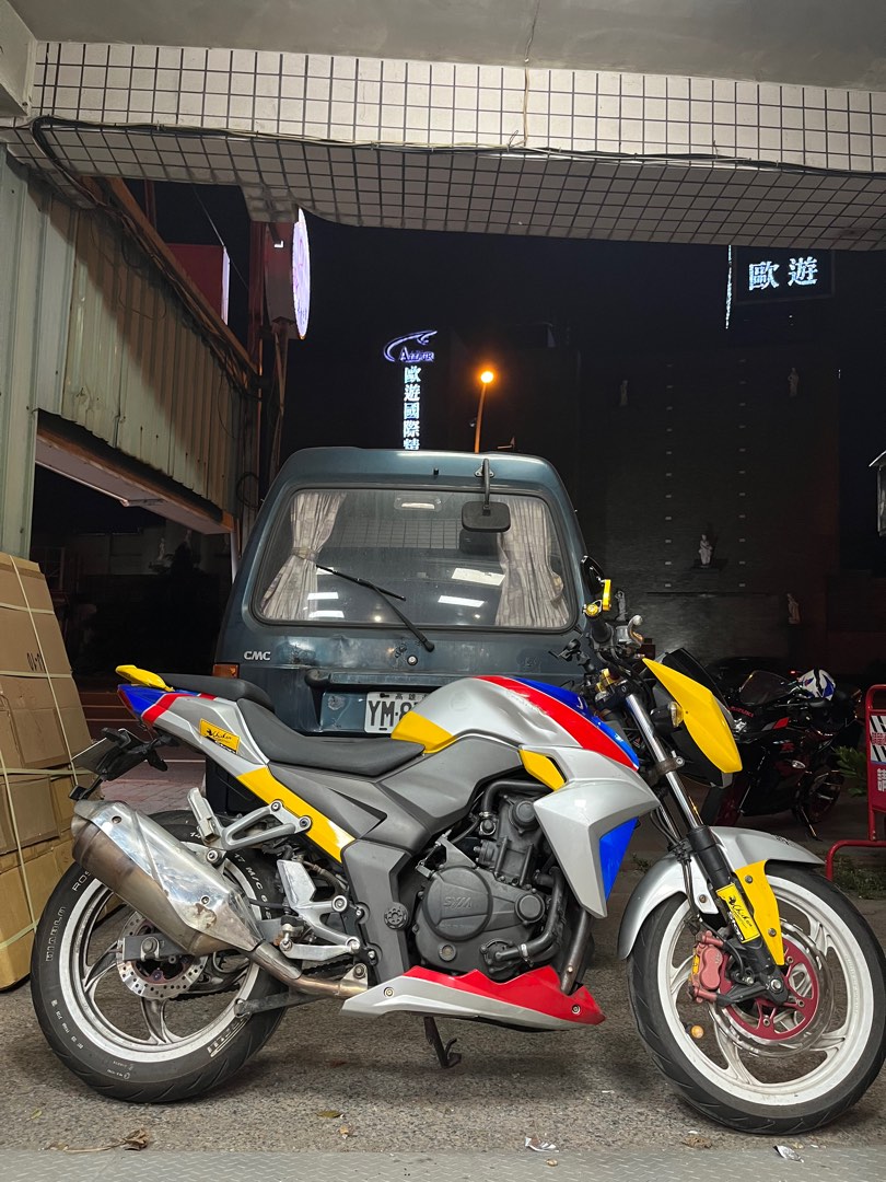 SYM T2 250cc 鋼彈配色 手工烤漆 特價3.5萬辦到好, 機車, 二手機車在旋轉拍賣