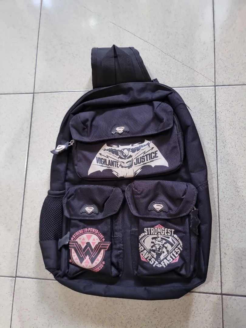 Tas sekolah anak SD ... original warner bros bag, Barang Mewah, Tas ...
