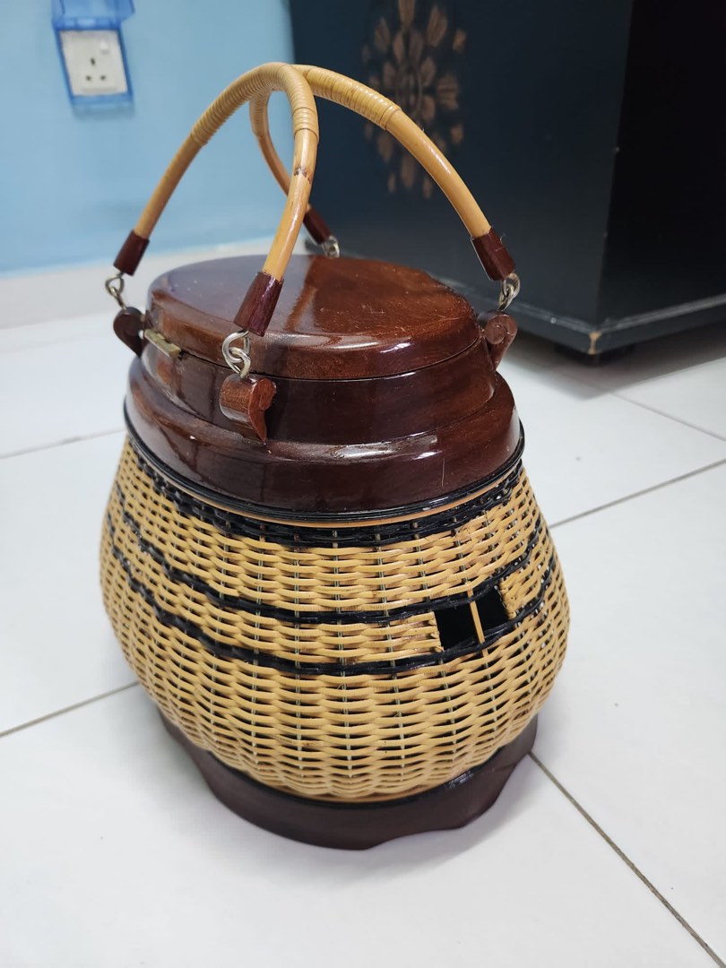 Terkukur Catok, Pet Supplies, Homes & Other Pet Accessories on Carousell