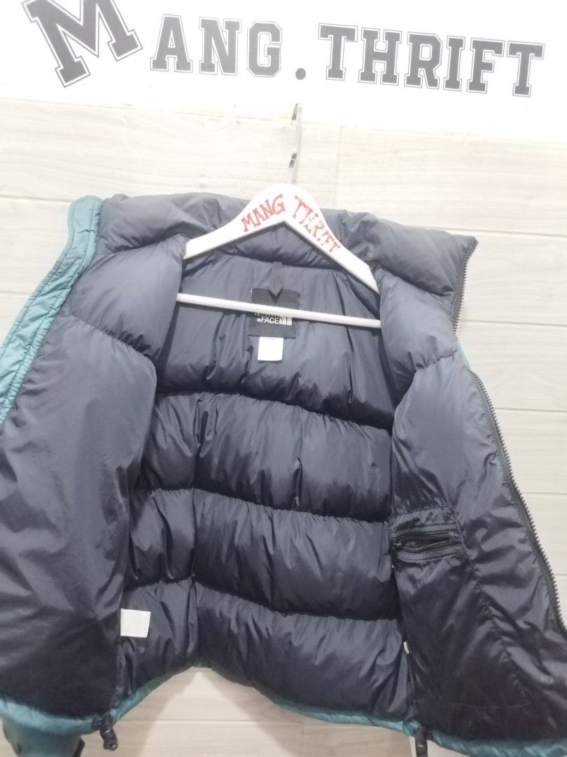 THE NORTH FACE 700 series stow pocket, Women's Fashion, Coats, Jackets ...