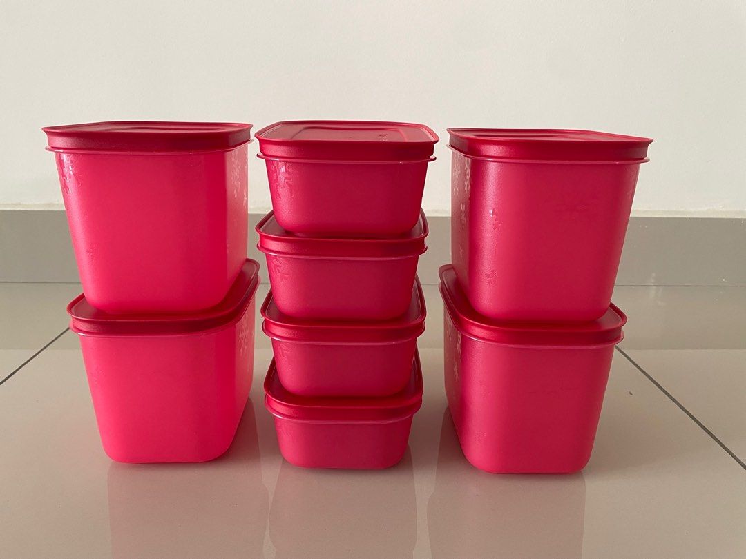 Tupperware Chill freez set (Snowlfakes chill freeze set) Freezer ...