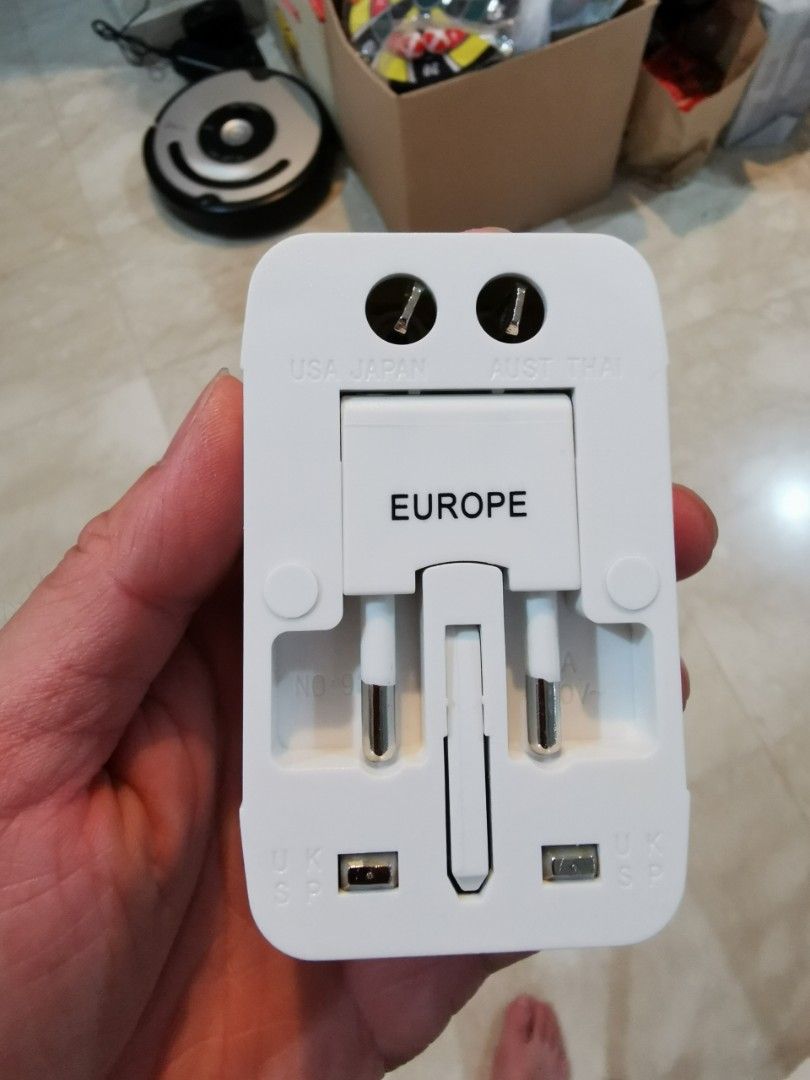 Universal Travel Multi Plug Adaptor USA UK Australia Euro Japan ...