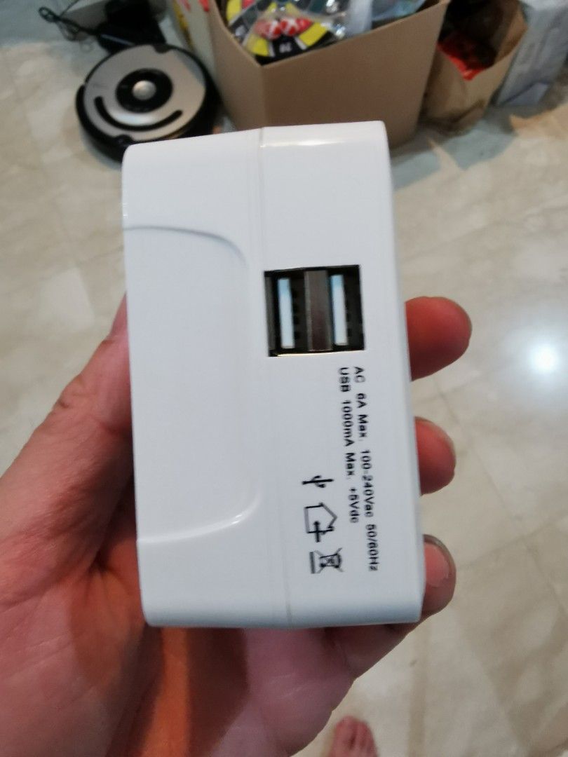 Universal Travel Multi Plug Adaptor USA UK Australia Euro Japan ...