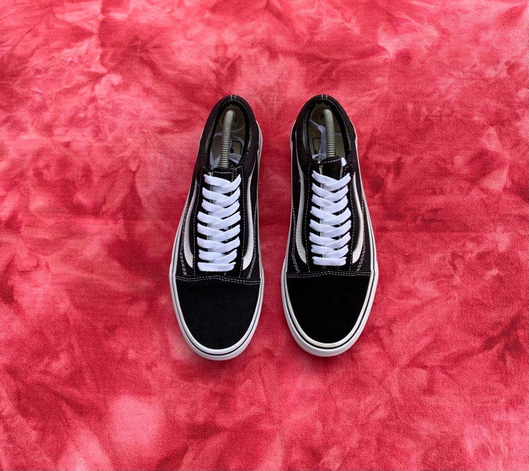 Vans OS Classic, Men's Fashion, Footwear, Sneakers on Carousell