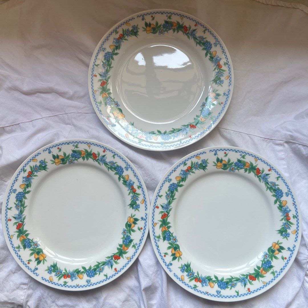 Vintage plate set (3 small & 1 big plates), Furniture & Home Living ...