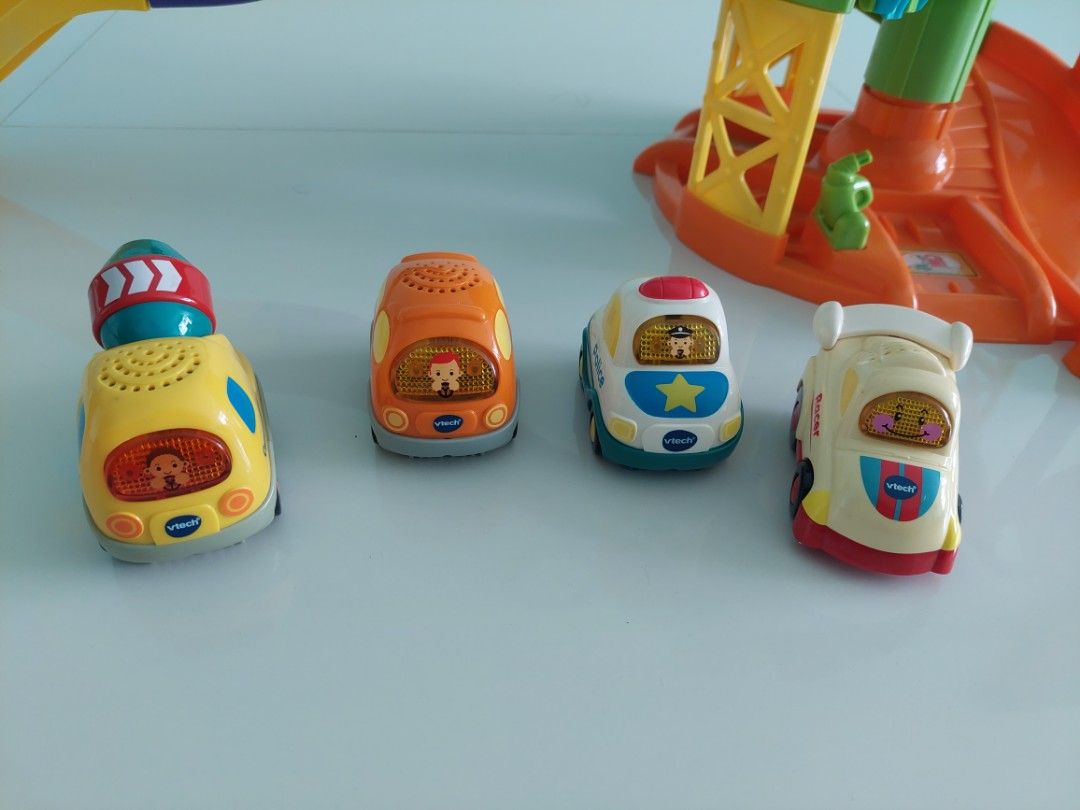 VTech Spinning Spiral Tower Playset and Vtech Cars, Hobbies & Toys ...