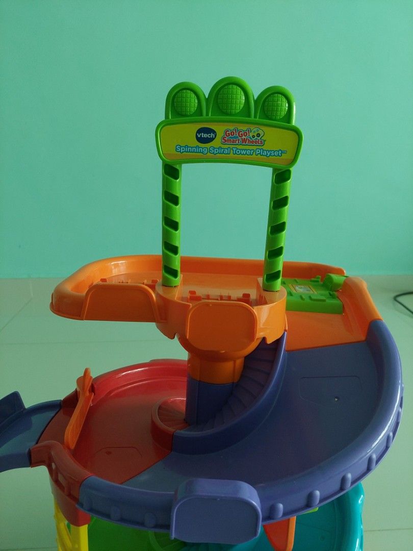 VTech Spinning Spiral Tower Playset and Vtech Cars, Hobbies & Toys ...