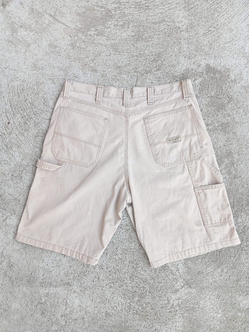 Wrangler carpenter jorts, Men's Fashion, Activewear on Carousell