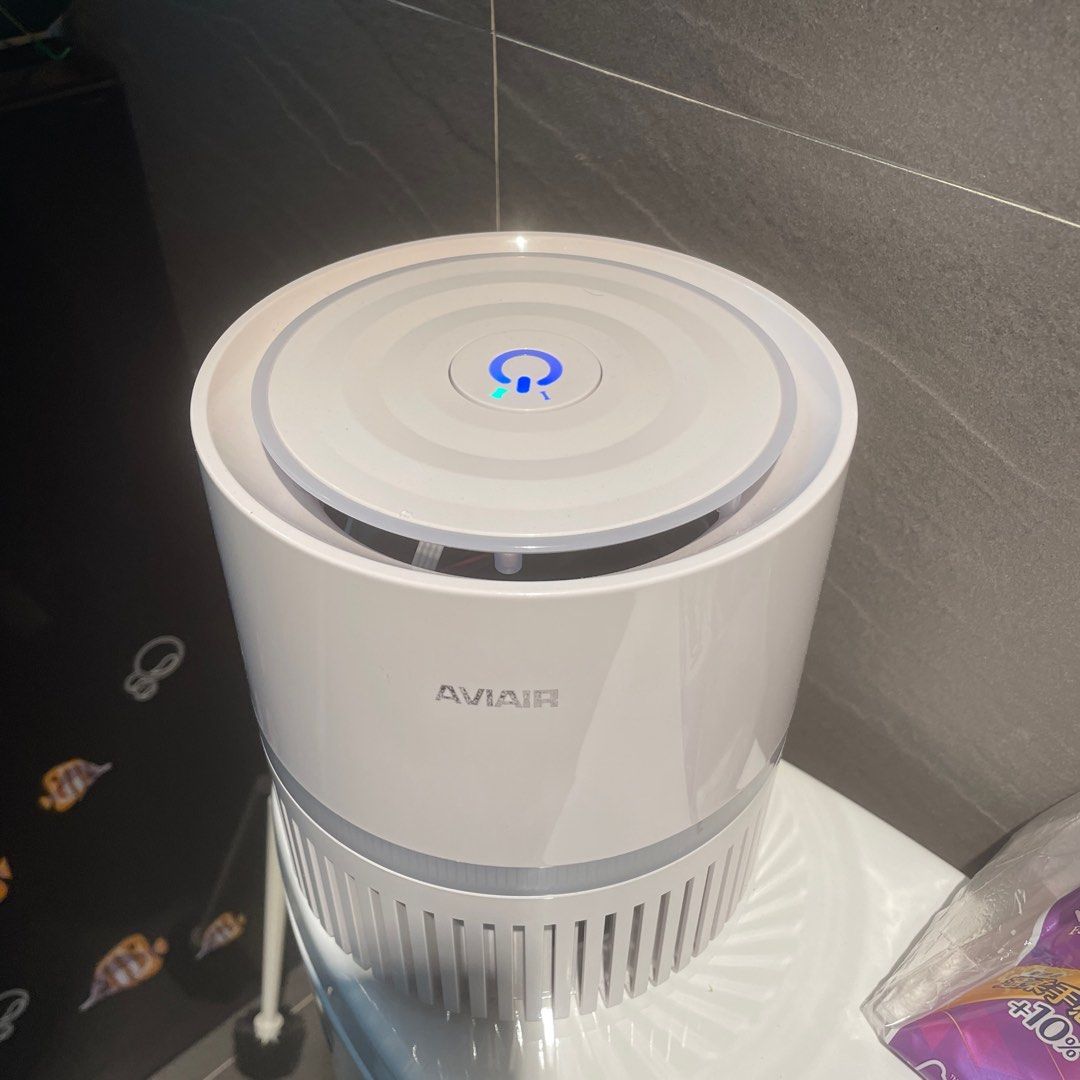 全新濾網 AVIAIR AVI-180個人空間CEO 空氣清淨機 四重過濾系統 中古機, 電視及其他電器 , 空氣清淨機及除濕機在旋轉拍賣