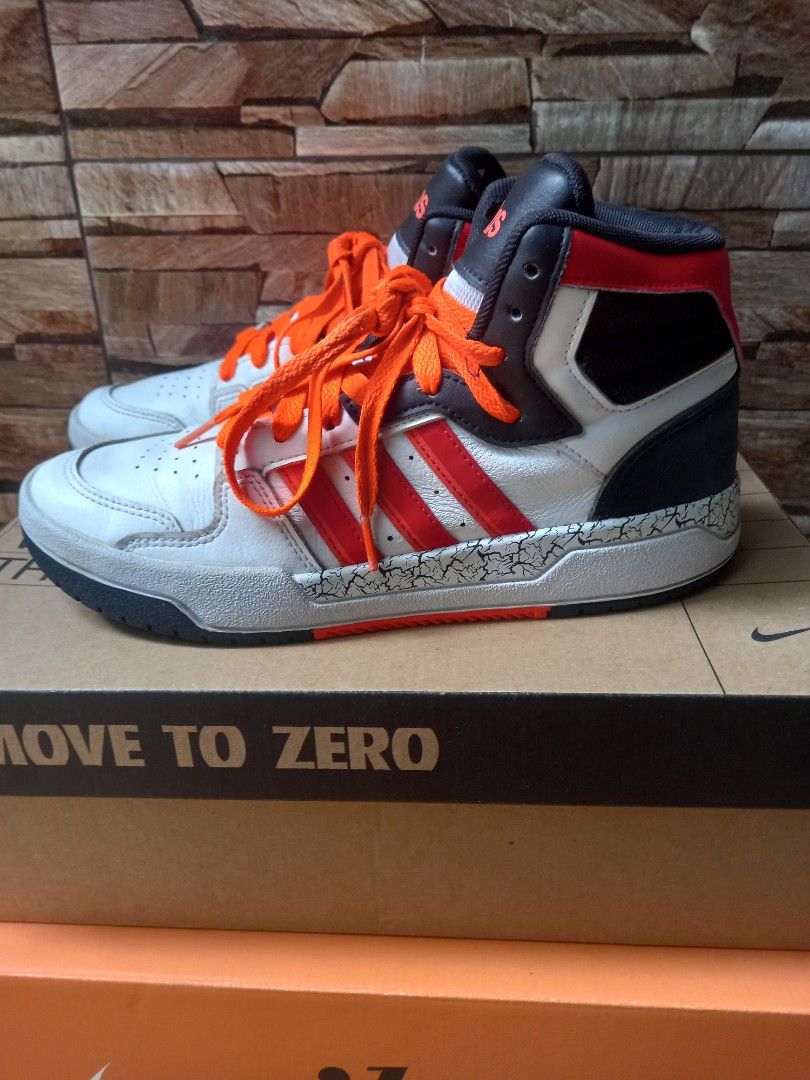 Adidas Neo Entrap Mid, Fesyen Wanita, Sepatu di Carousell