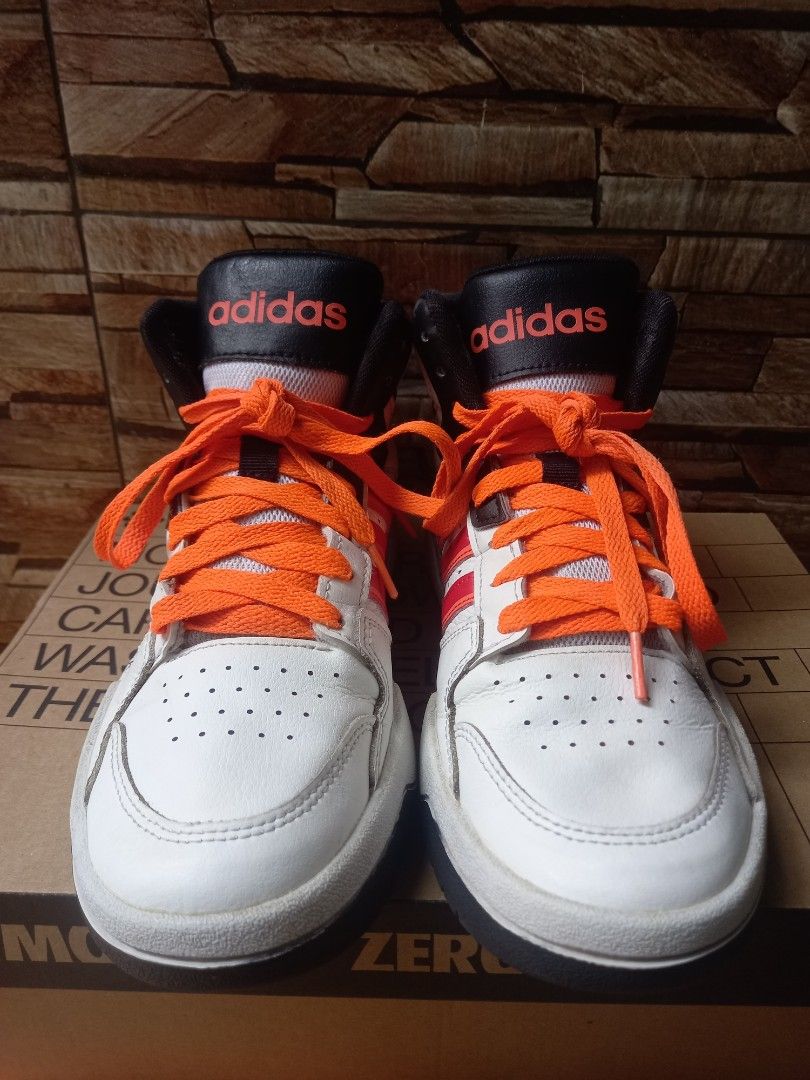 Adidas Neo Entrap Mid, Fesyen Wanita, Sepatu di Carousell