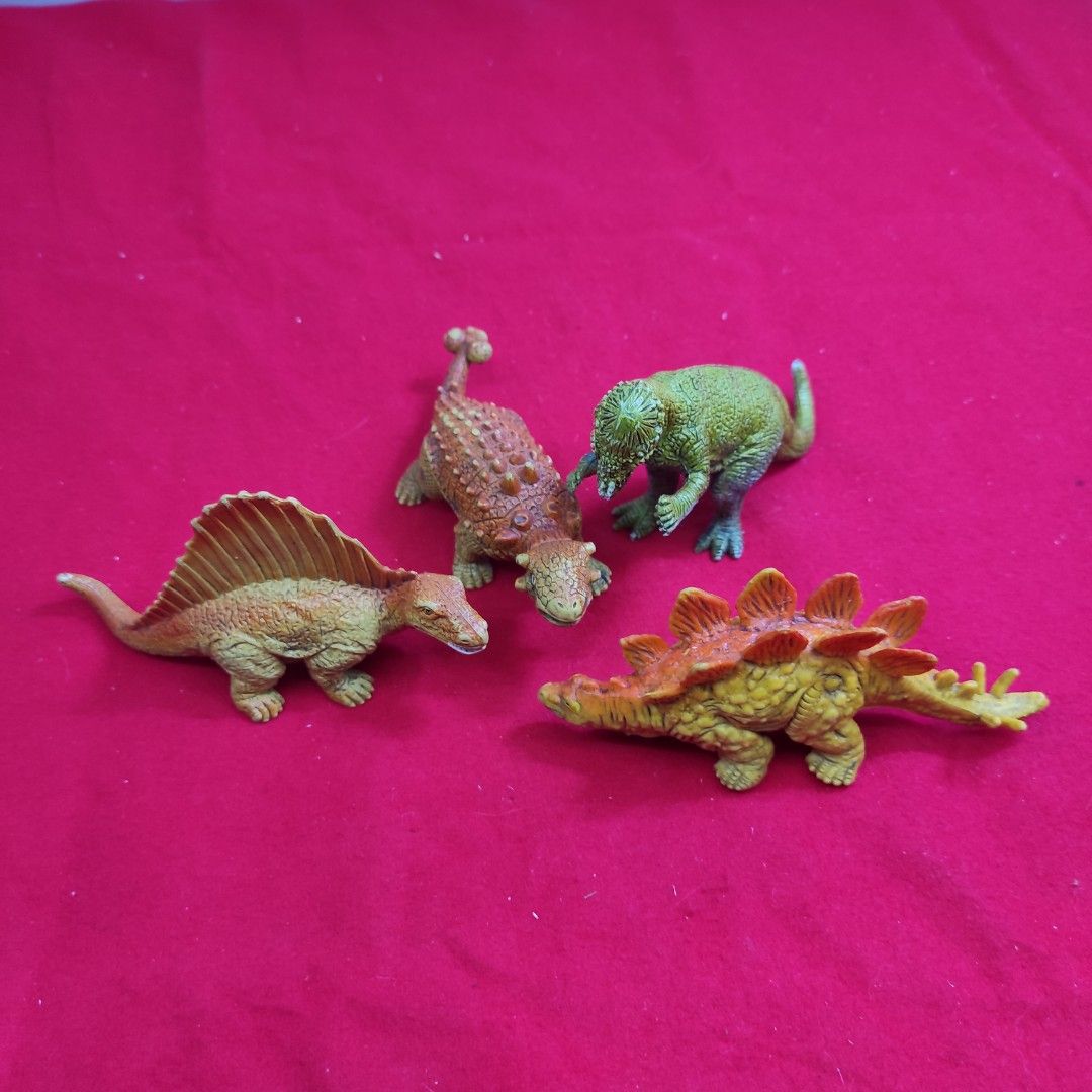 Assorted UKRD Vintage 1992 rubber Dinosaur toys for 275 each *P6 ...