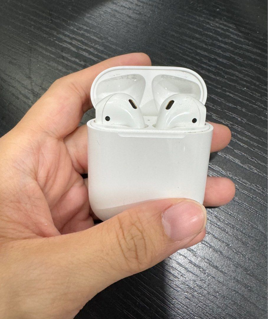 Authentic Airpod 1st Gen, Audio, Earphones on Carousell