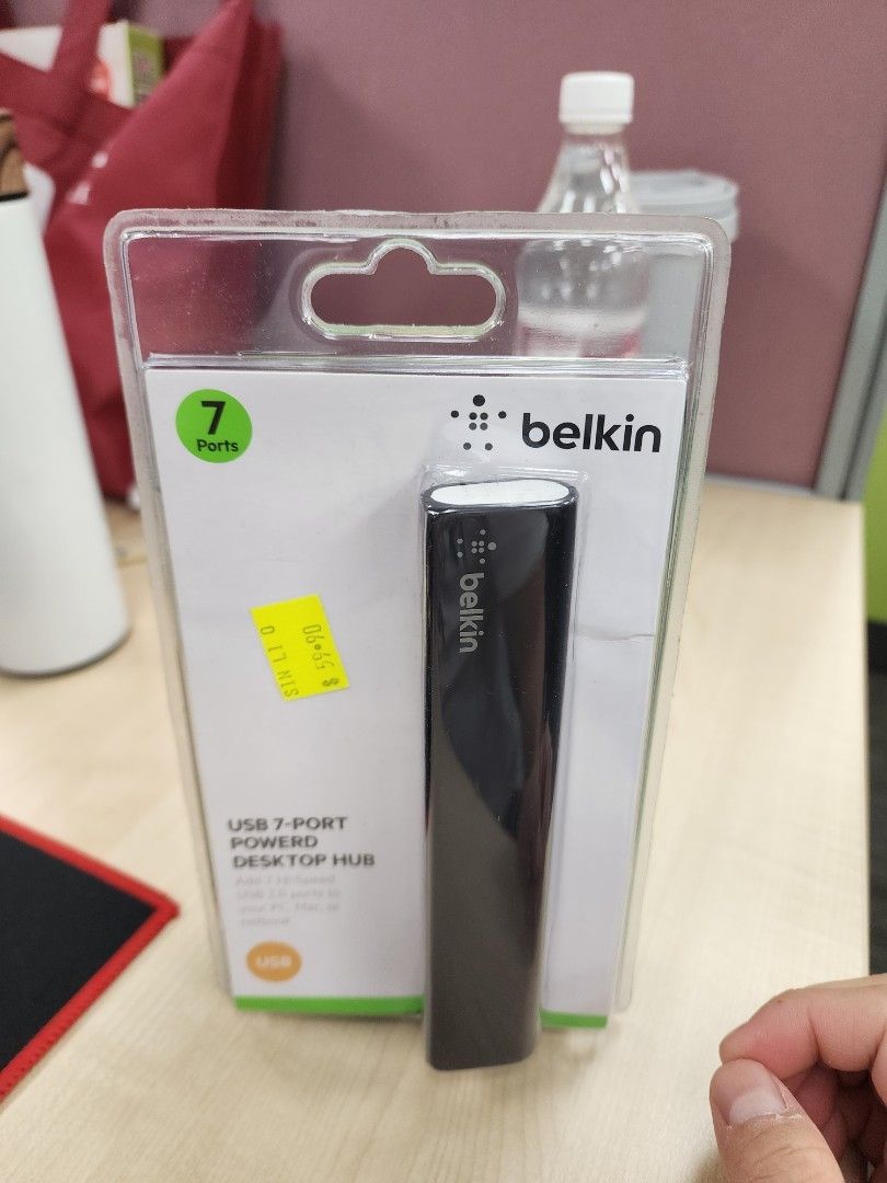 Belkin USB 7 Port Powered Desktop Hub, Computers & Tech, Parts ...